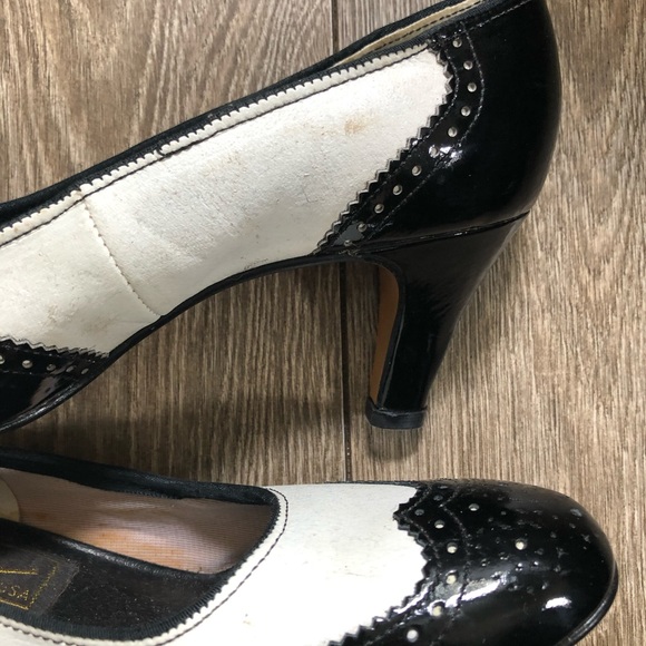 Florsheim | Shoes | Vintage Spectator Wingtip Pumps | Poshmark